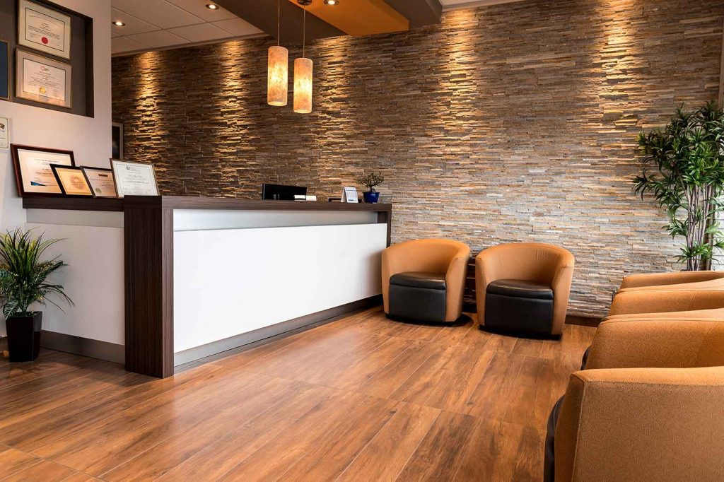 Dentiste à Laval | Bienvenue à la Clinique Dentaire Saba